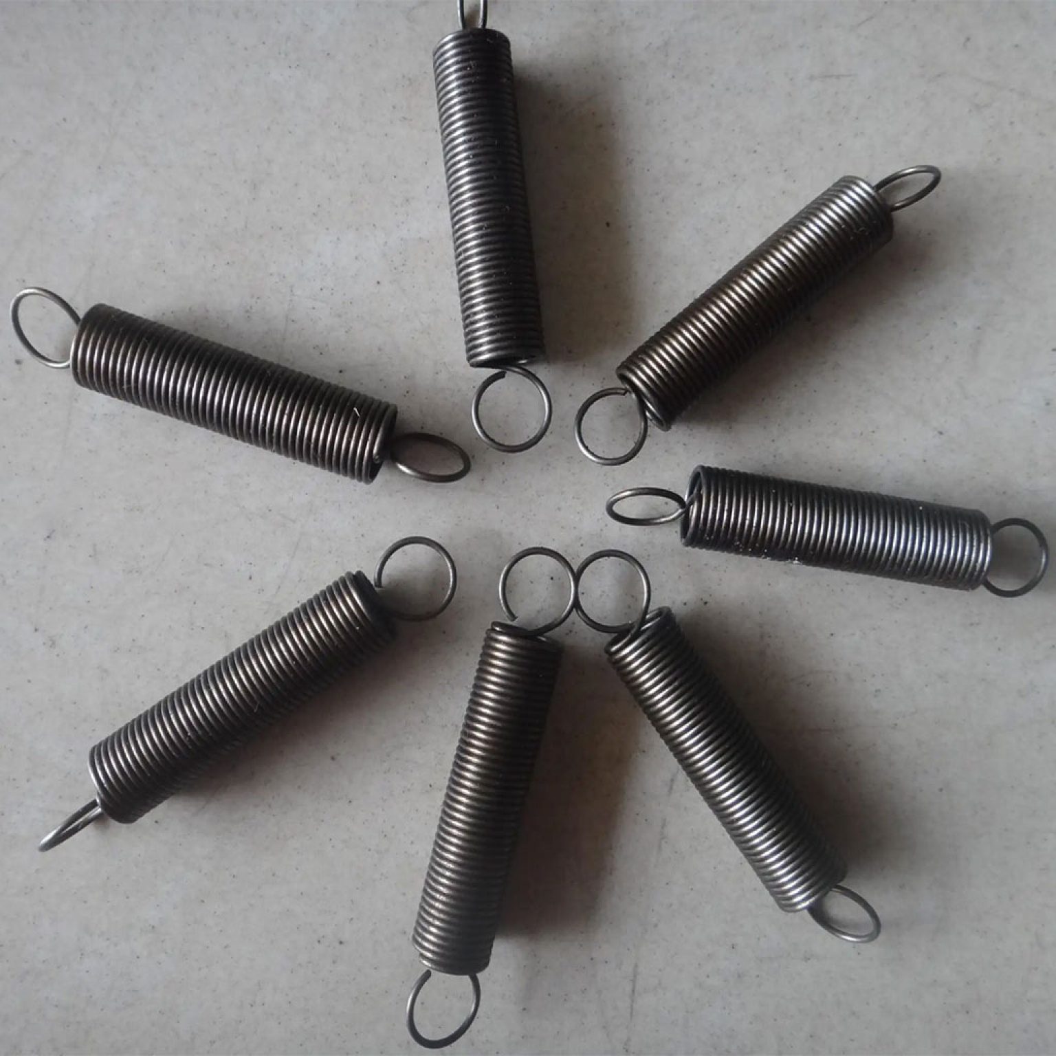 Custom Extension Springs | Tension Springs Manufacturer | Metal Spring